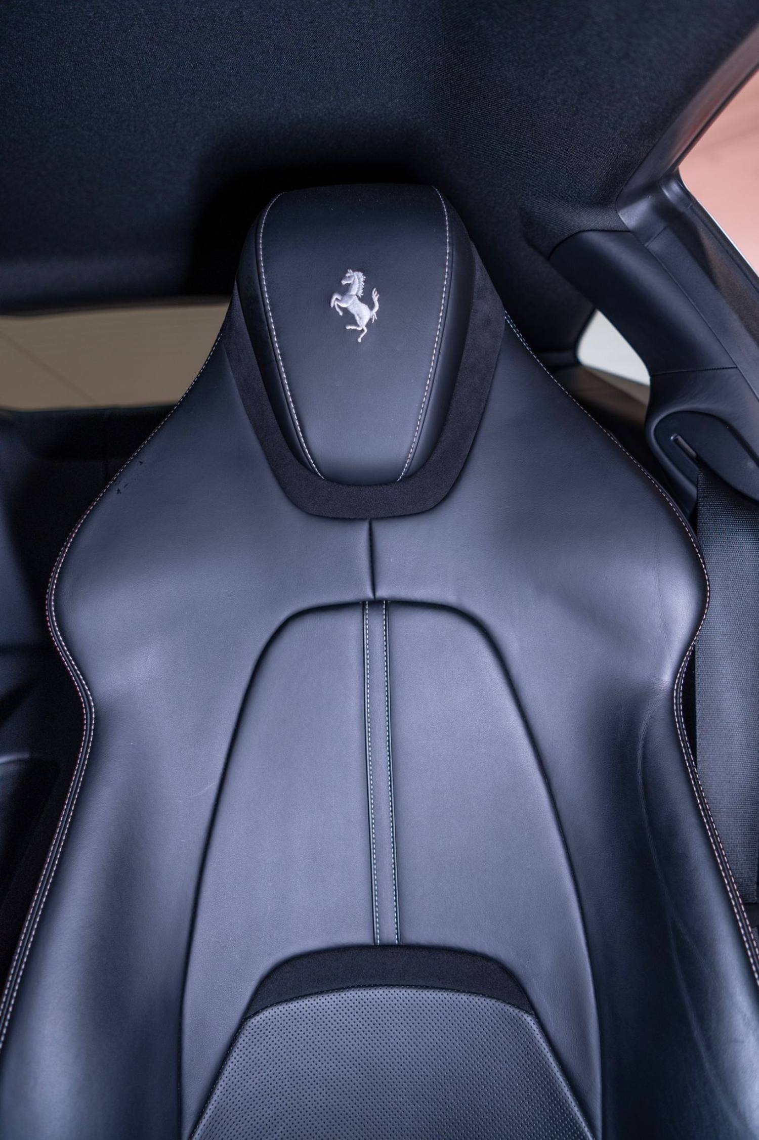 FERRARI Roma - Lusso Motors